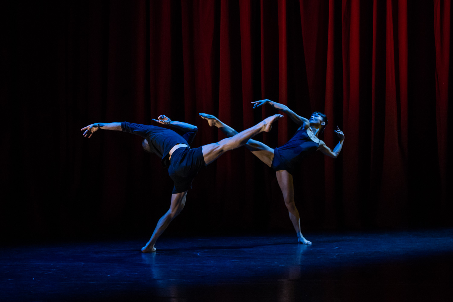Contemporary Dance at it‘s best! – BLOG ABOUT BALLET AND DANCE